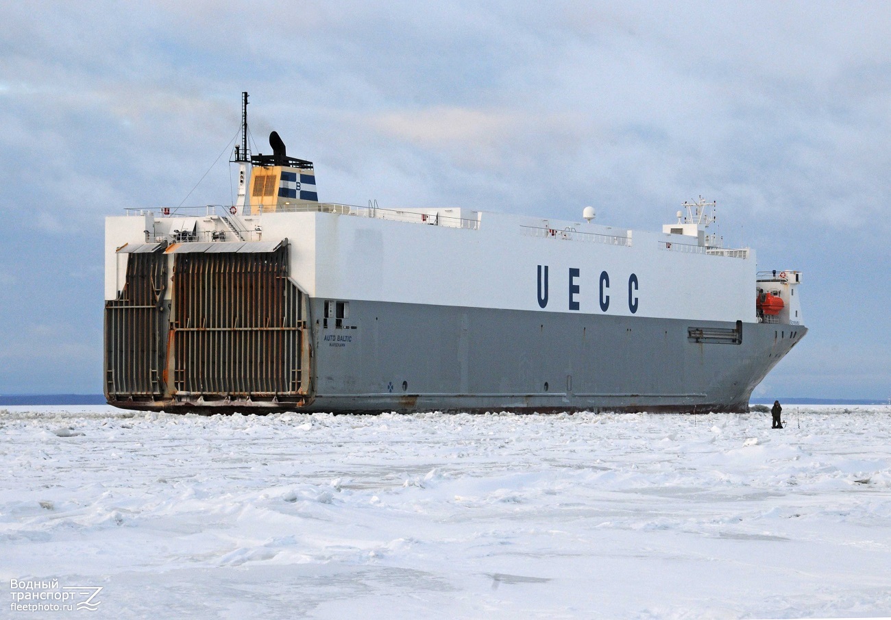 Auto Baltic — Фото — Водный транспорт
