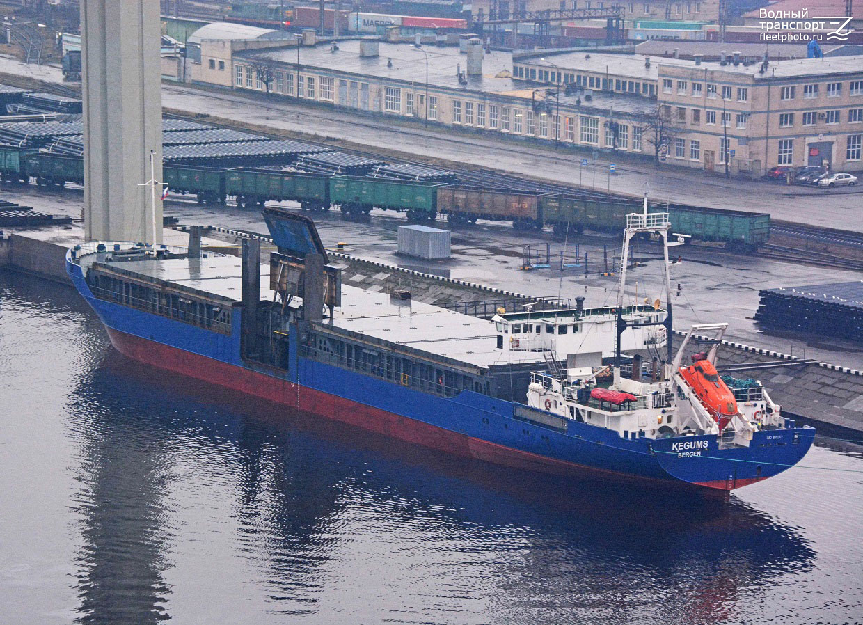 Kegums — Фото — Водный транспорт