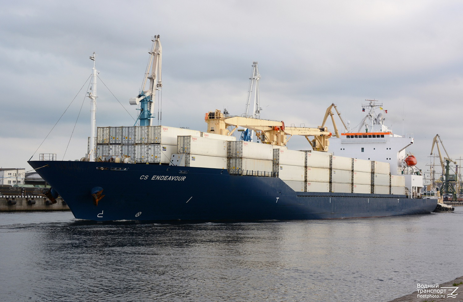 CS Endeavour — Фото — Водный транспорт